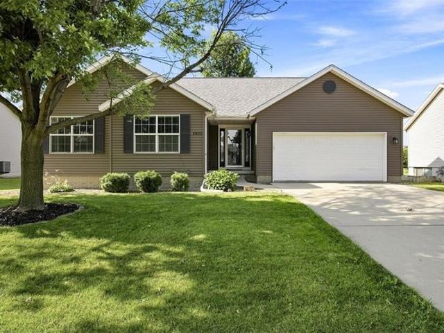 2821 28th Ave SW, Cedar Rapids, IA 52404