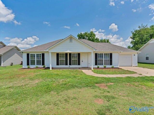 28221 Nuke Whitt Ln, Ardmore, AL 35739