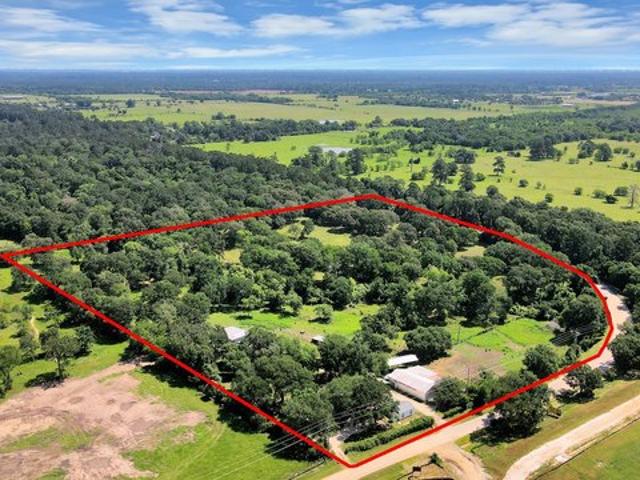 28222 Margerstadt Rd, Hockley, TX 77447