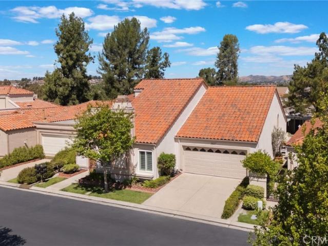 28229 Nebrija, Mission Viejo, CA 92692 | MLS #OC26077