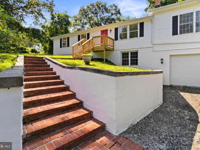 2822 N Matthews Road