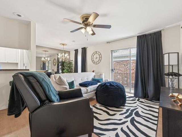 2822 Briarhurst Dr Apt 52, Houston, TX 77057