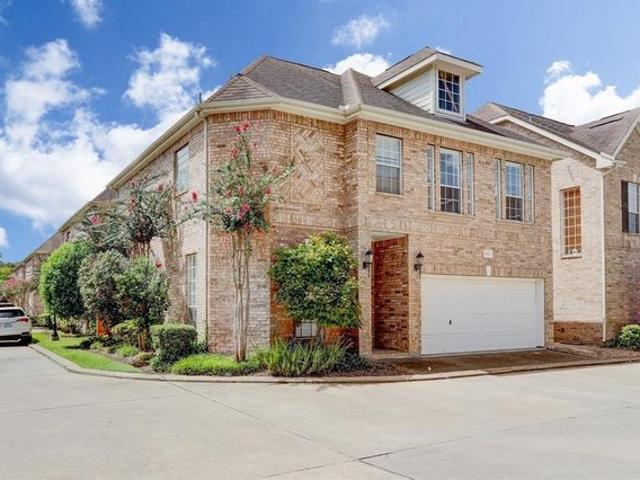 2822 Briarhurst Park Dr, Houston, TX 77057