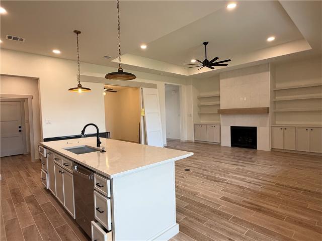 2822 CAPTAIN Ct, Bryan, TX 77808 | MLS #26003