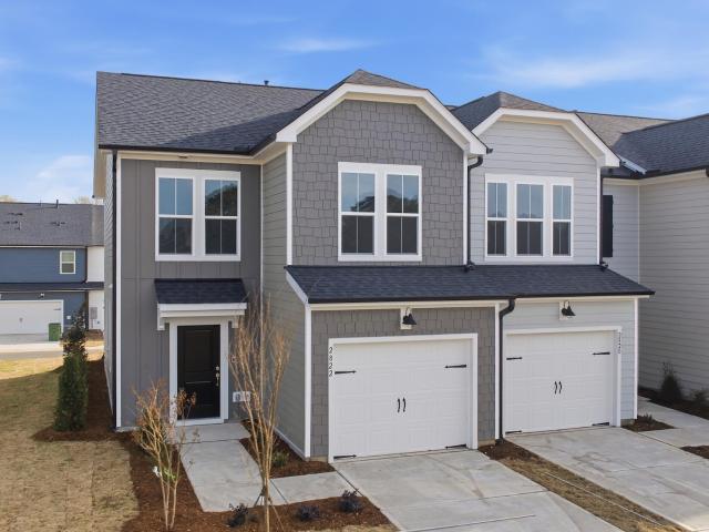2822 Rodeo Court