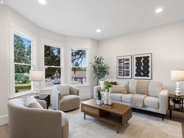 2822 SE 29TH AVE