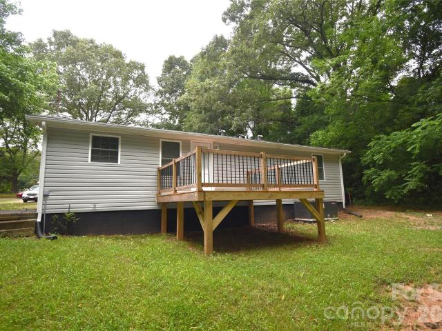 2823 Jt Posse Dr, Claremont, NC 28610 | MLS #4332