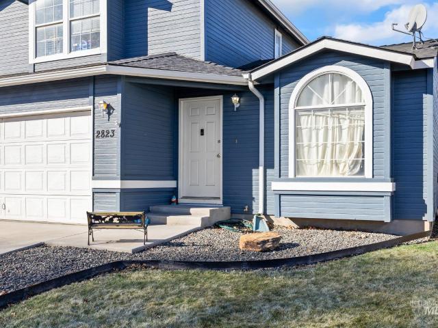 2823 Laurel Way