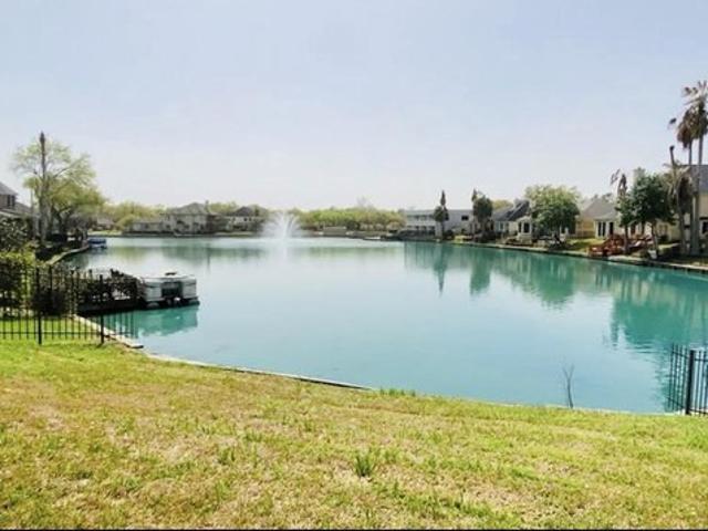 2823 Plantation Lakes Dr, Missouri City, TX 77459