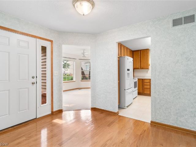 2823 Stratford Circle