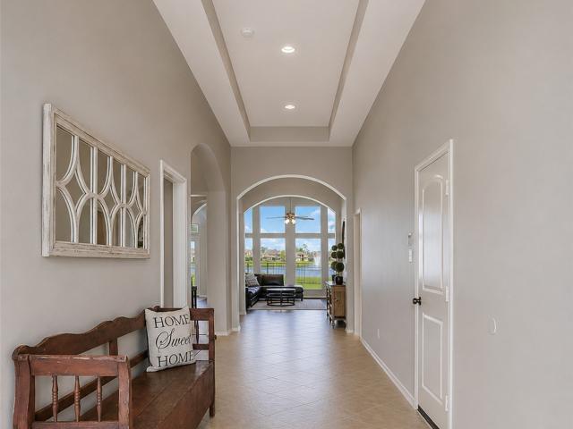 2823 Woodland Glen Lane