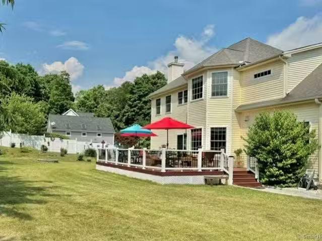 282 Cook Lane, Beacon Falls, CT 06403 656851028