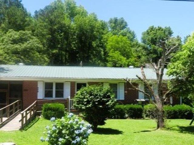 282 Bayview Rd, Bath, NC 27808