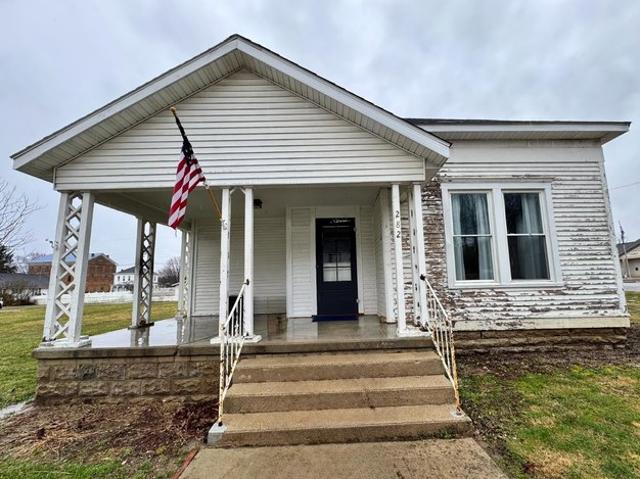 282 Baltimore St, Laurel, IN 47024