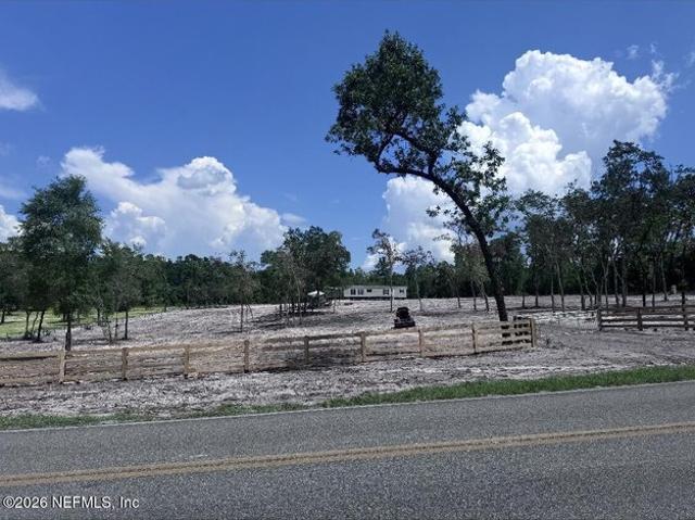 282 Beecher Springs Rd, Crescent City, FL 32112