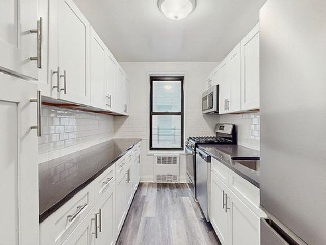282 E 35th St Apt 7T, Brooklyn, NY 11203