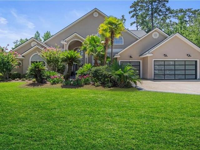 282 Evangeline Dr, Mandeville, LA 70471