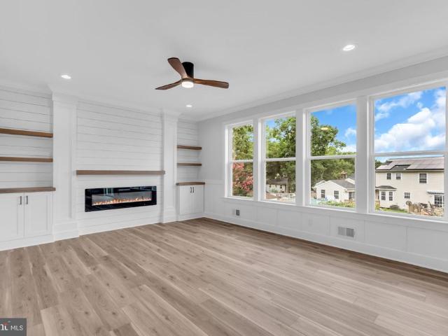 282 Float Avenue