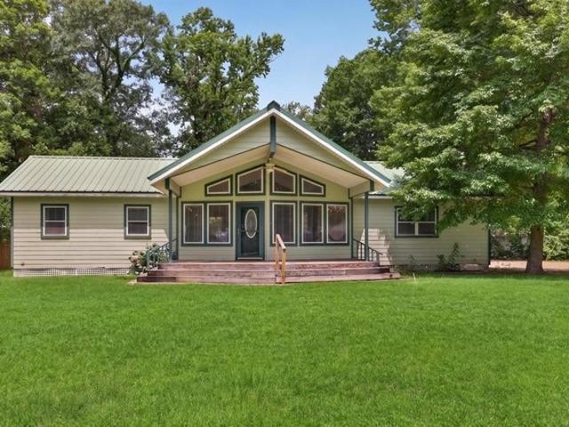 282 Holly Bay Cir, Hemphill, TX 75948