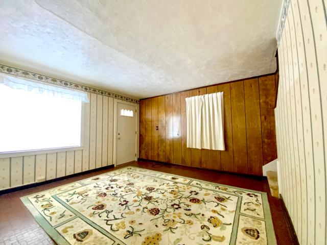 282 Oak