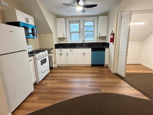 282 Macarthur Avenue # 2