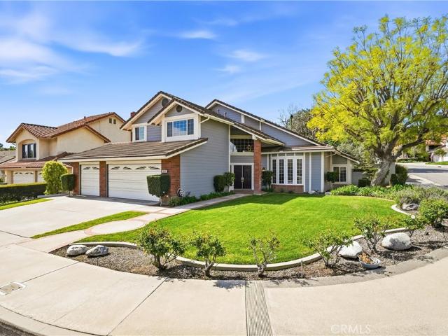 282 N Willow Springs Rd, Orange, CA 92869 | MLS #PW26052 | Compass