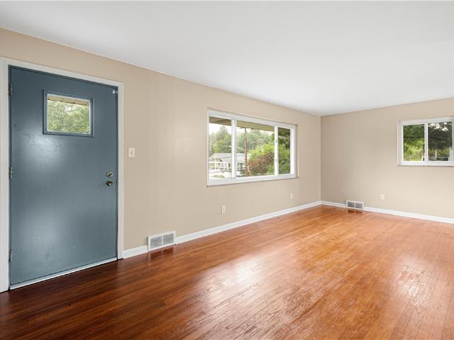282 Spring Run Rd