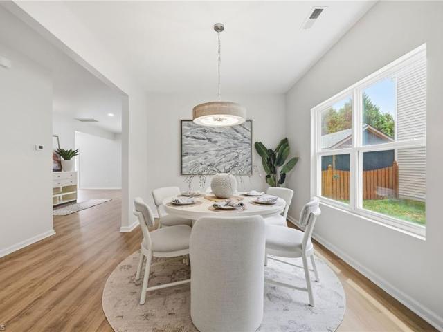282 Water Lily Circle