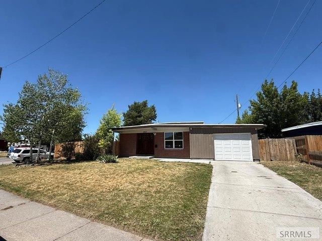 282 Wyatt Ave, Idaho Falls, ID 83401