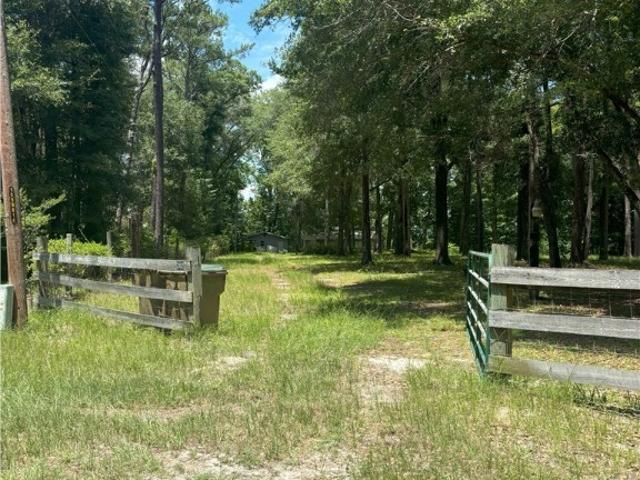 282 Tuckasee King Road