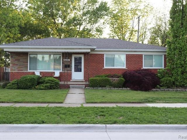 28347 Los Olas Dr, Warren, MI 48093