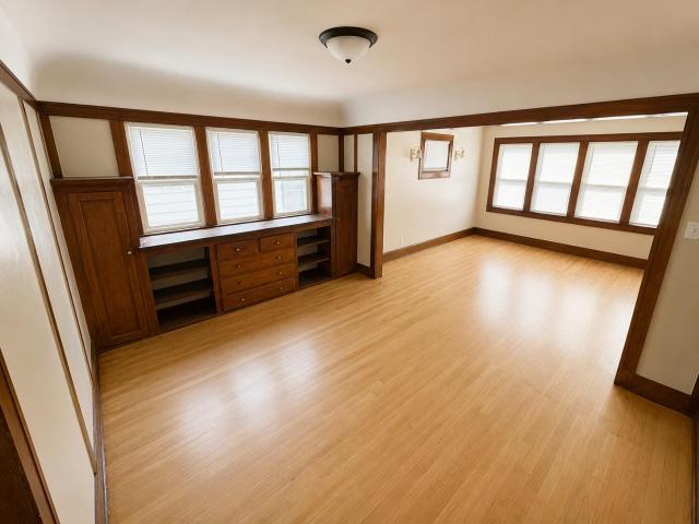 2834 N 47th St, Unit 2836