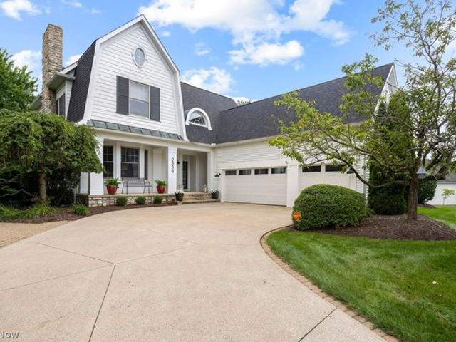 2834 Brooks Ct, Broadview Heights, OH 44147