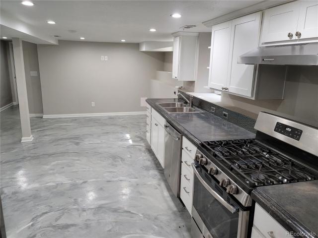 2834 Curtis Street # 3