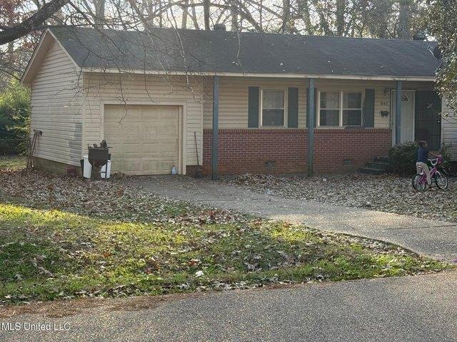 2834 Glenderry St, Jackson, MS 39212