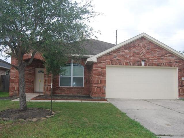 2834 Lockeridge Pines Dr, Spring, TX 77386