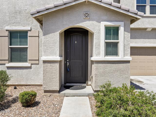 2834 s joslyn