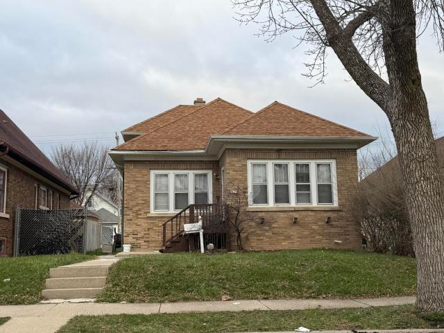 2835 N 54th St, Milwaukee, WI 53210 | MLS #1957 | Compass