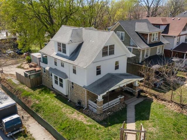 2835 E 8th St, Kansas City, MO 64124 | MLS #2538 | Compass