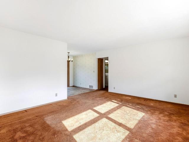 2835 Galtier Street