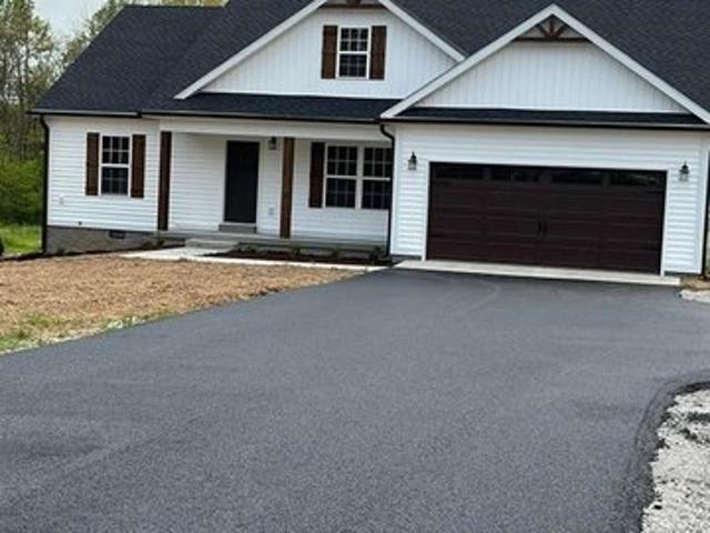 2835 Spears Rd, Scottsville, KY 42164