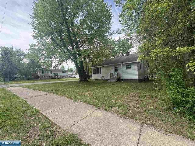 2835 8th Ave E, Hibbing, MN 55746