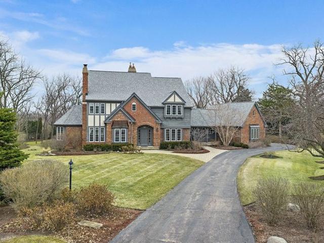 28360 W Heritage Oaks Rd, Barrington, IL 60010