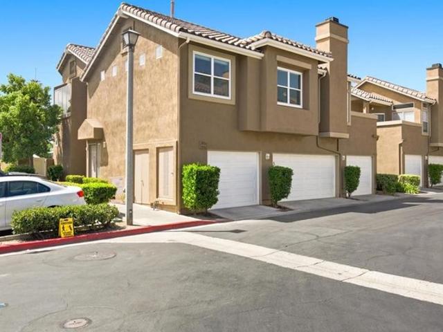 28362 Pueblo Dr, Lake Forest, CA 92679