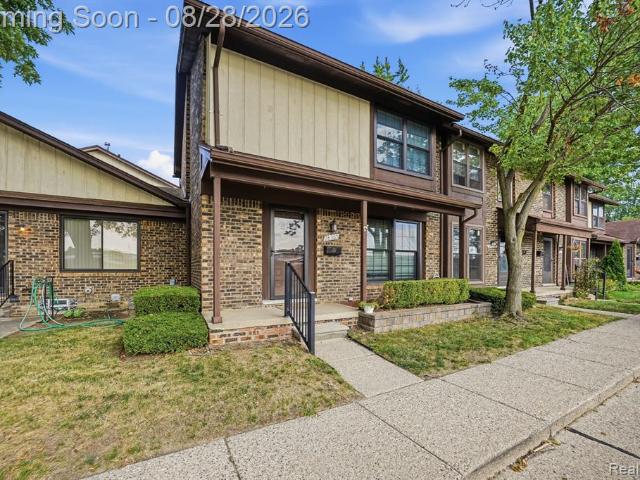 28365 Queens Court