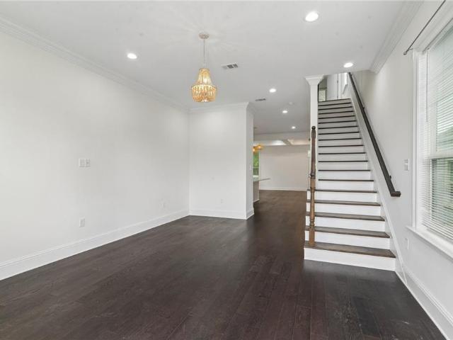 2836 General Taylor Street