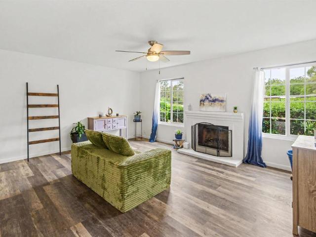 2836 Hillsboro Court