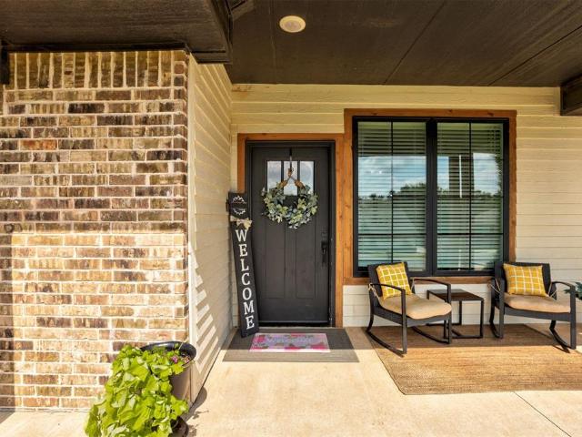 2836 Redwood Court
