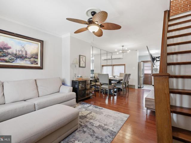 2836 S Sydenham St, Philadelphia, PA 19145 | MLS #PAPH2631