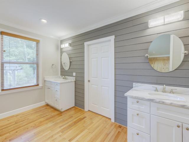 2837/2 Burney Drive